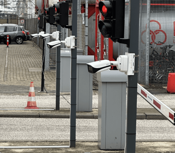 Automatic Number Plate Recognition ANPR in License Plate Technology — visionplatform